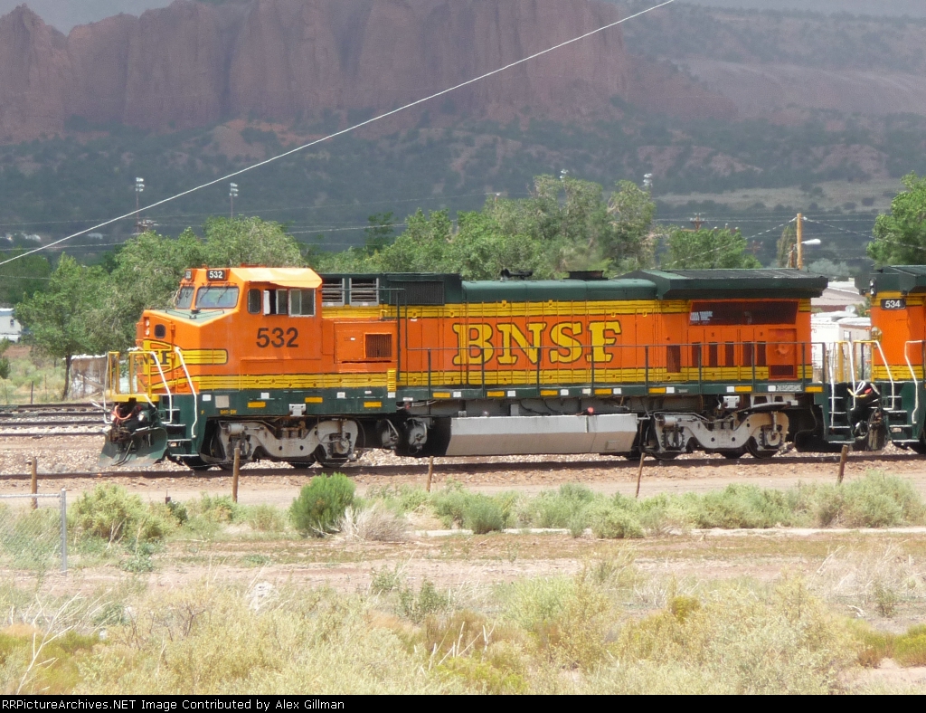 BNSF 532 West